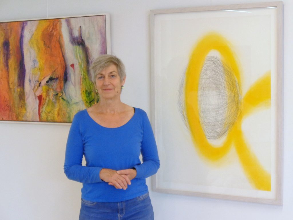 Nieuwe kunst aan muur in gemeentehuis