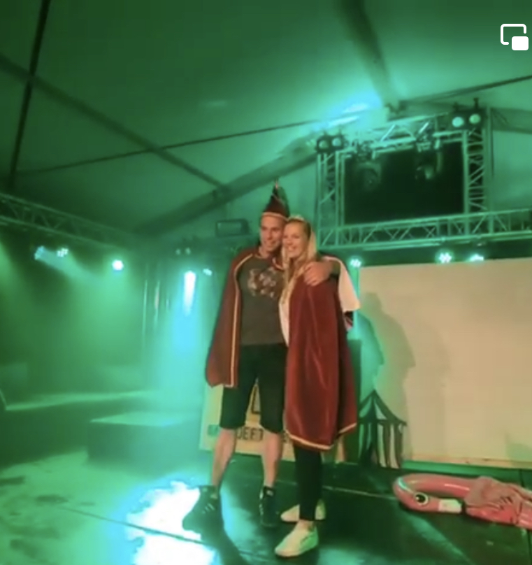 Sander Mensink en Carien Waarlo nieuw Koningspaar in Lochuizen