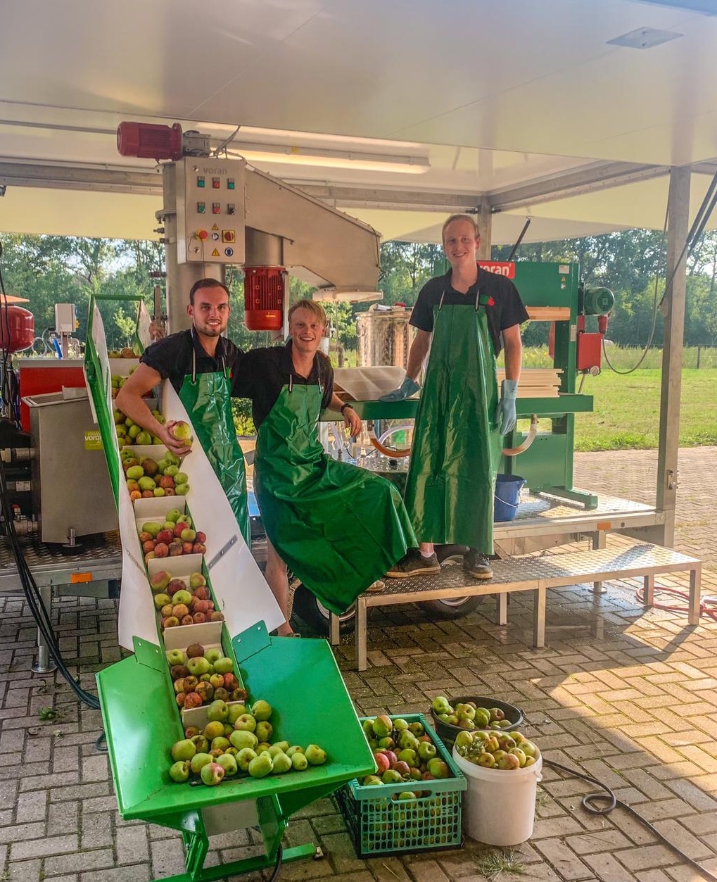 Twentse Sapmobiel komt weer bij Boomkwekerij ten Elsen in Neede