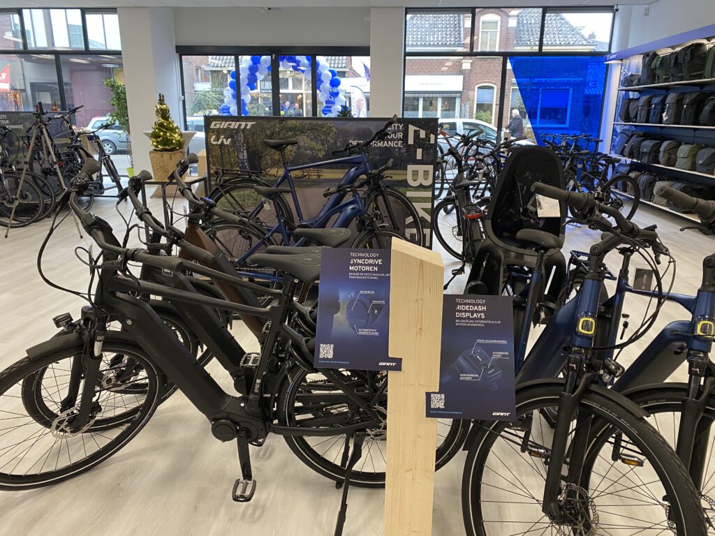 Giant Store Hesselink geopend