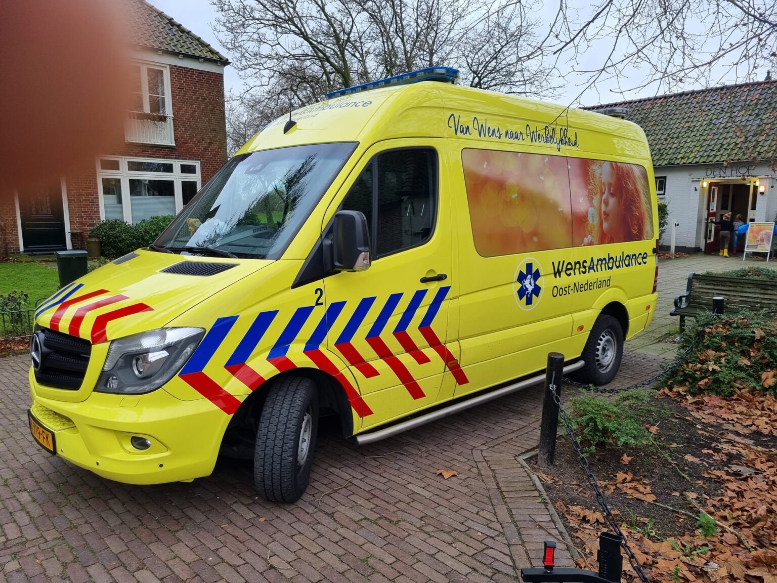 Jeugdclub Rekken bakt ruim 1.500 euro bij elkaar voor Wensambulance ...
