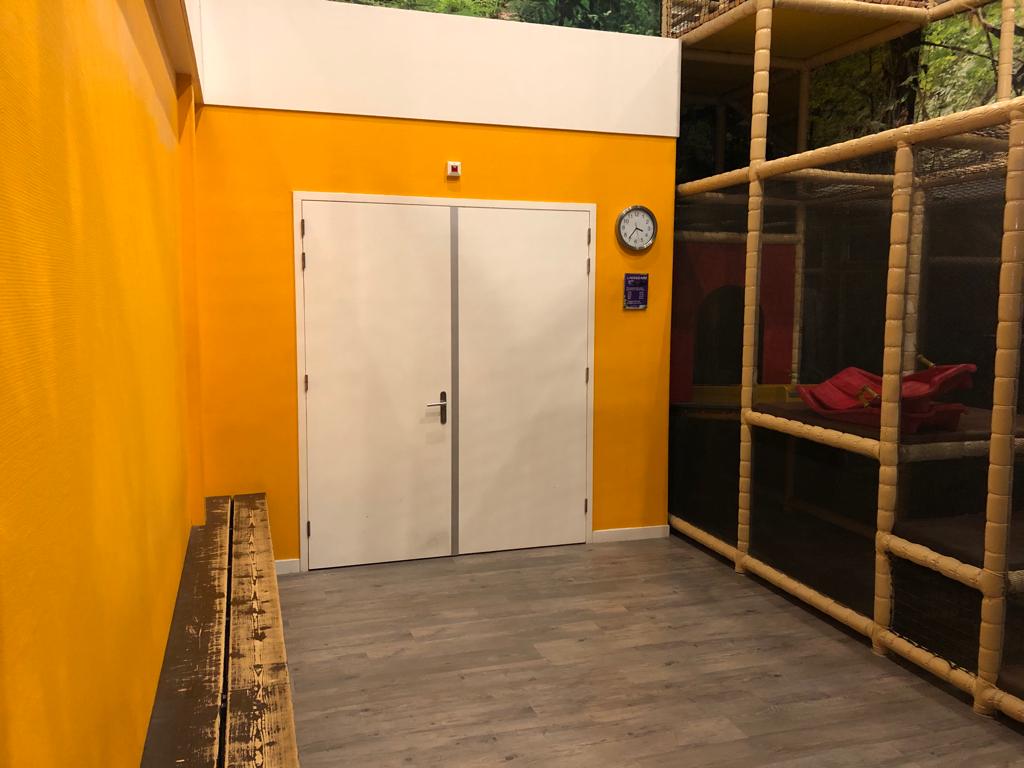 Hof van Eckberge opent nieuwste vliegveld van Nederland Hof van Eckberge opent nieuwste vliegveld van Nederland