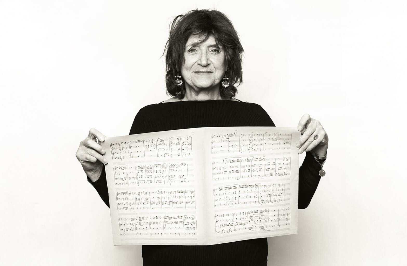 Olga Zuiderhoek met ‘Maar wat er ook gebeurt er klinkt muziek’ bij ...